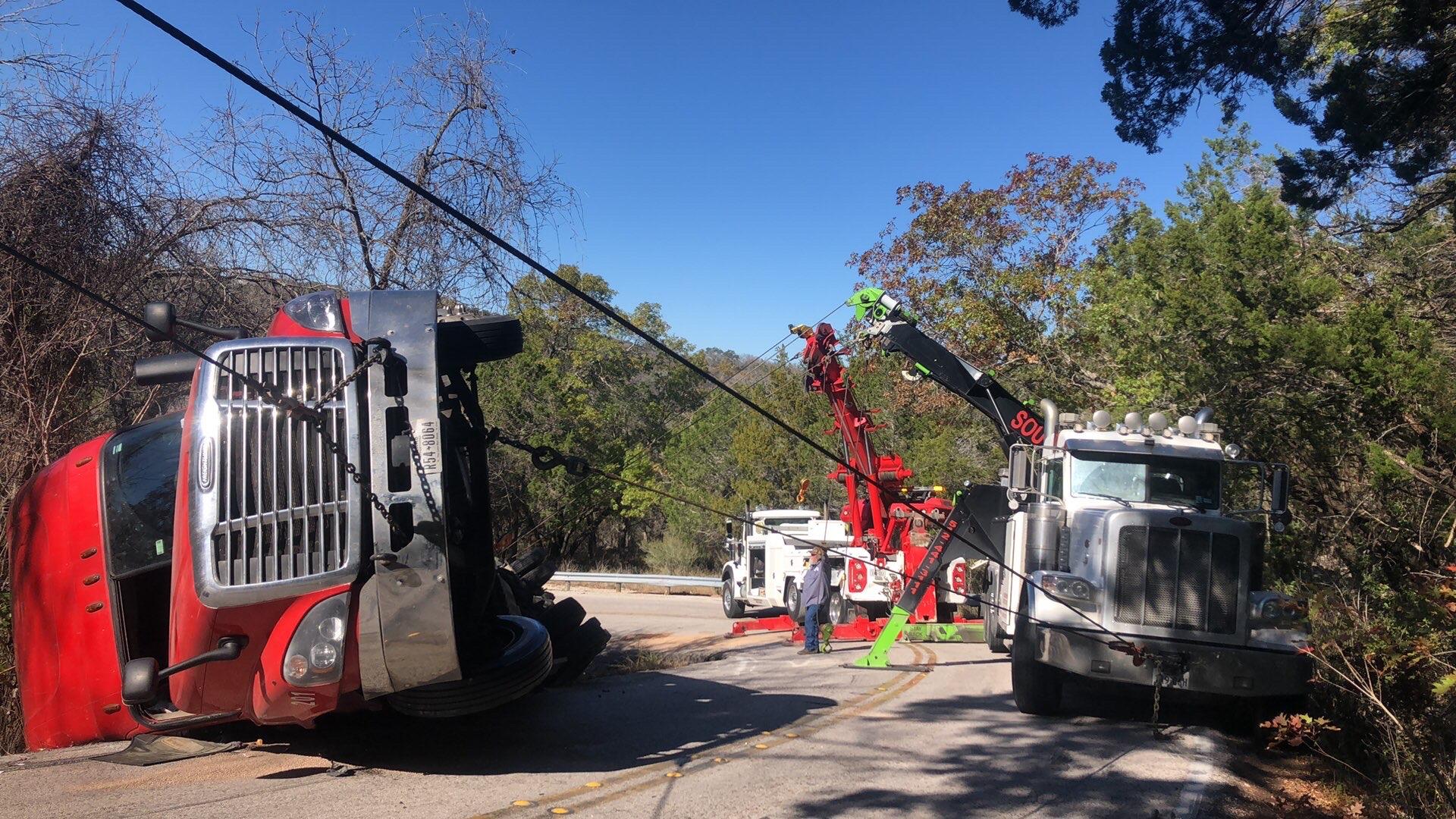Quick Towing | Austin, TX | Southside Wrecker & Heavy Duty Semi Truck ...